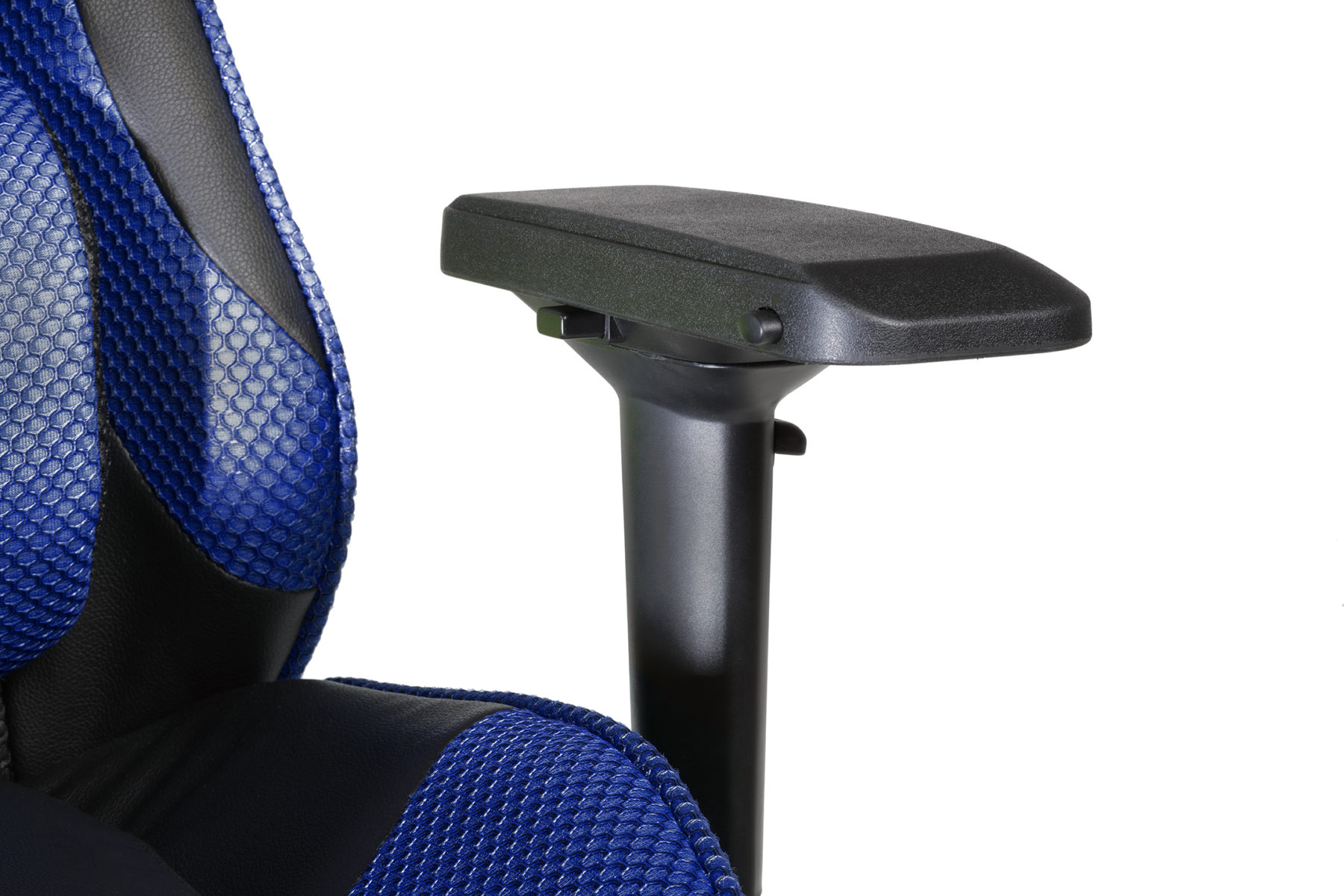 Der Snakebyte Gaming Seat Pro im Test - Gamers DE - Games, Casino ...